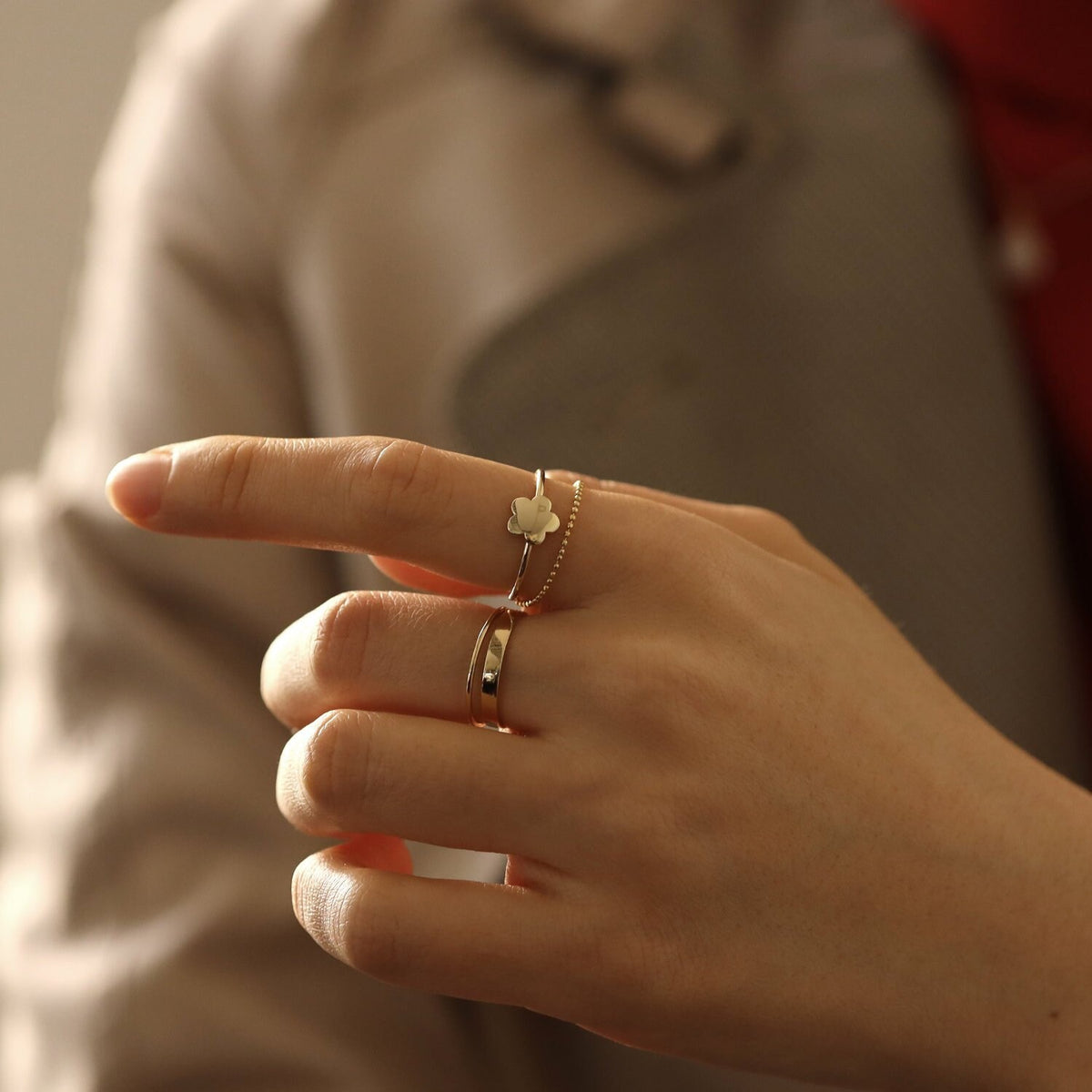 Simple Flower Shape 14K Gold Ring by Minimal Allure